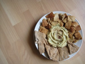 Homemade Hummus Recipe Without Tahini — The Delicious Life